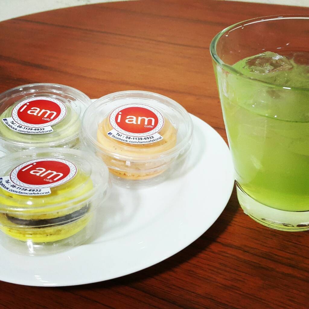 รีวิว I Am Cafe - ร้านสวยดีค่ะ ชอบมาการองมากๆ