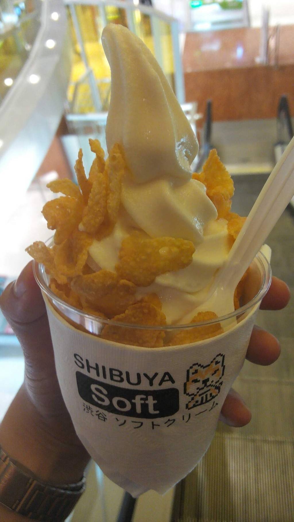 รีวิว Shibuya Soft เดอะมอลล์ ท่าพระ - ไอติมนมรสเข้มข้น