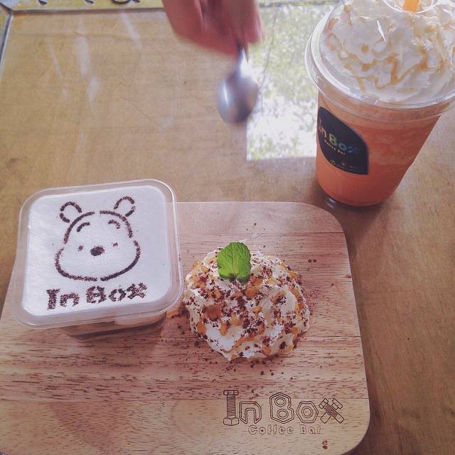 รีวิว Inbox Coffee Bar - บานอฟฟี่อร่อย พายมะพร้าวละลายในปาก - Wongnai