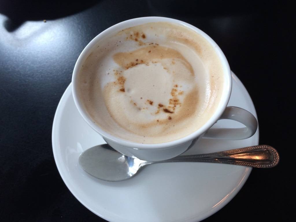 [รีวิว] ร้าน Cafe Latte | เมนูแนะนำ รูปภาพ ราคา - Wongnai