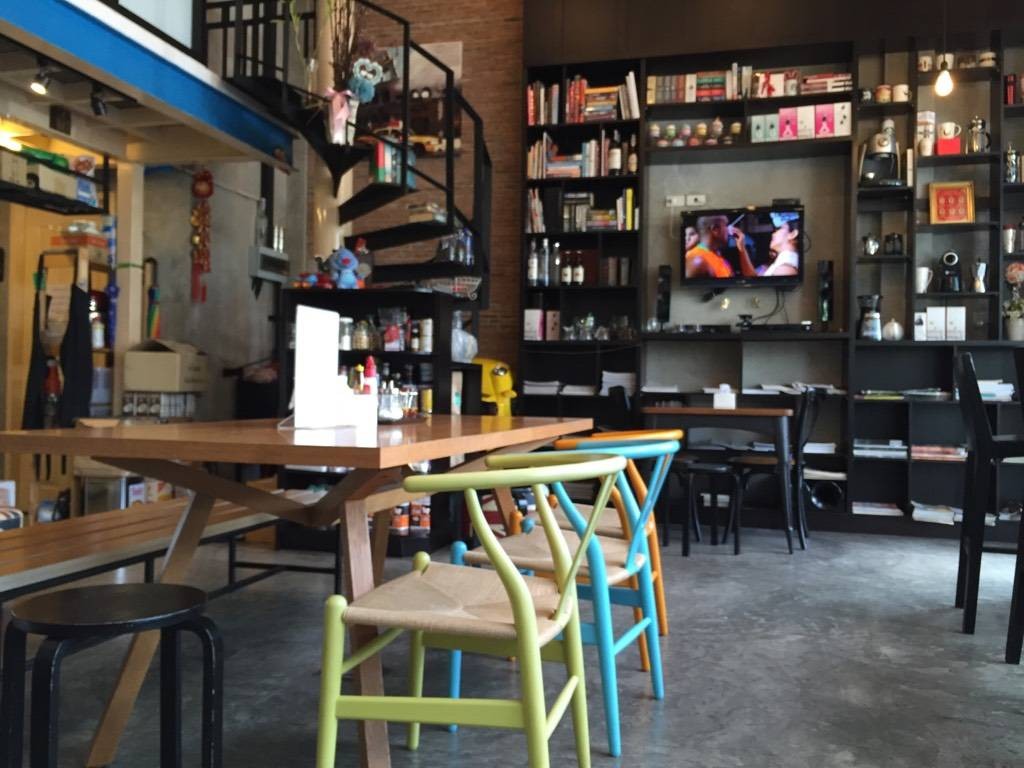 รีวิว Reading Room Cafe' จตุจักร - ร้านน่ารัก บรรยากาศเป็นกันเอง สบายๆ ...