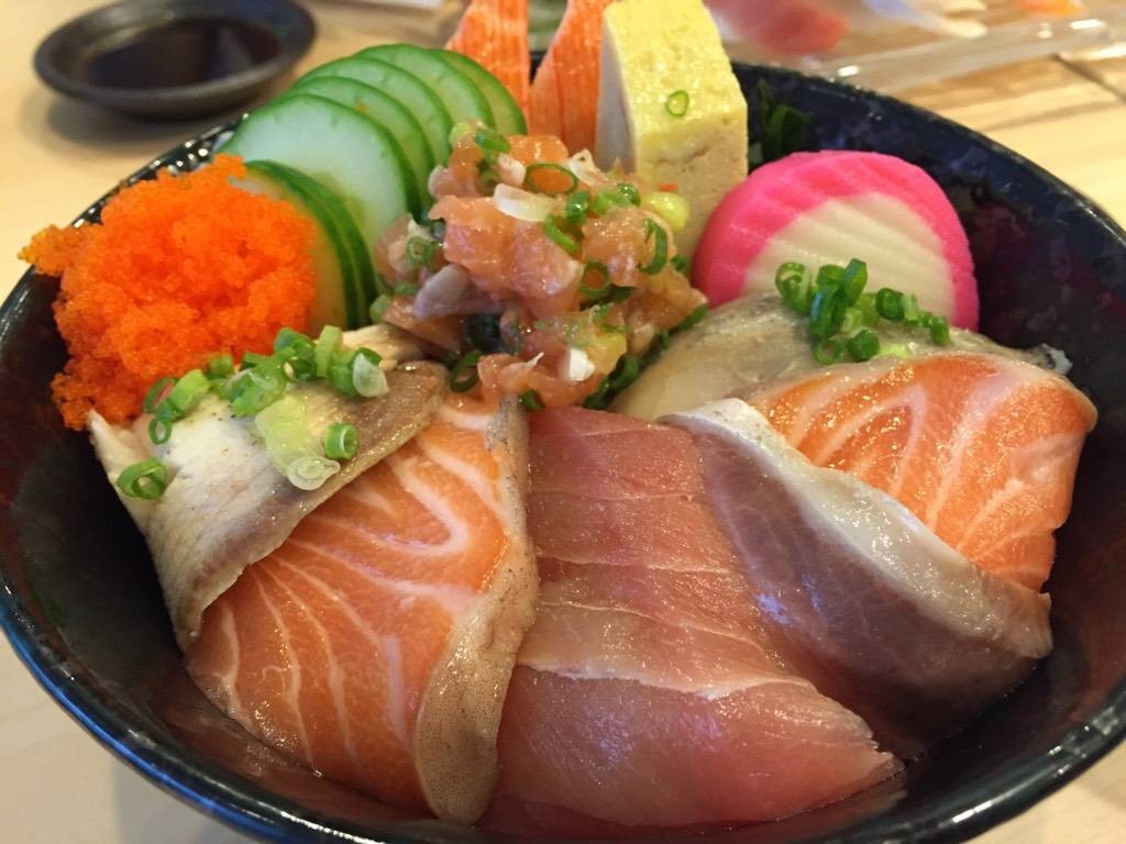 Super Salmon Silom - สั่งอาหารเดลิเวอรี | Wongnai x LINE MAN