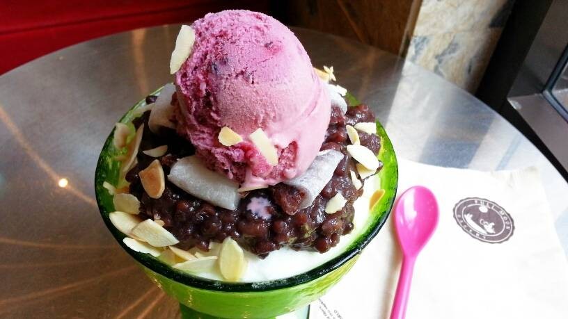 รีวิว Full Moon Bakery House Korean Town - ตามมาชิมบิงซูราคามิตรภาพ