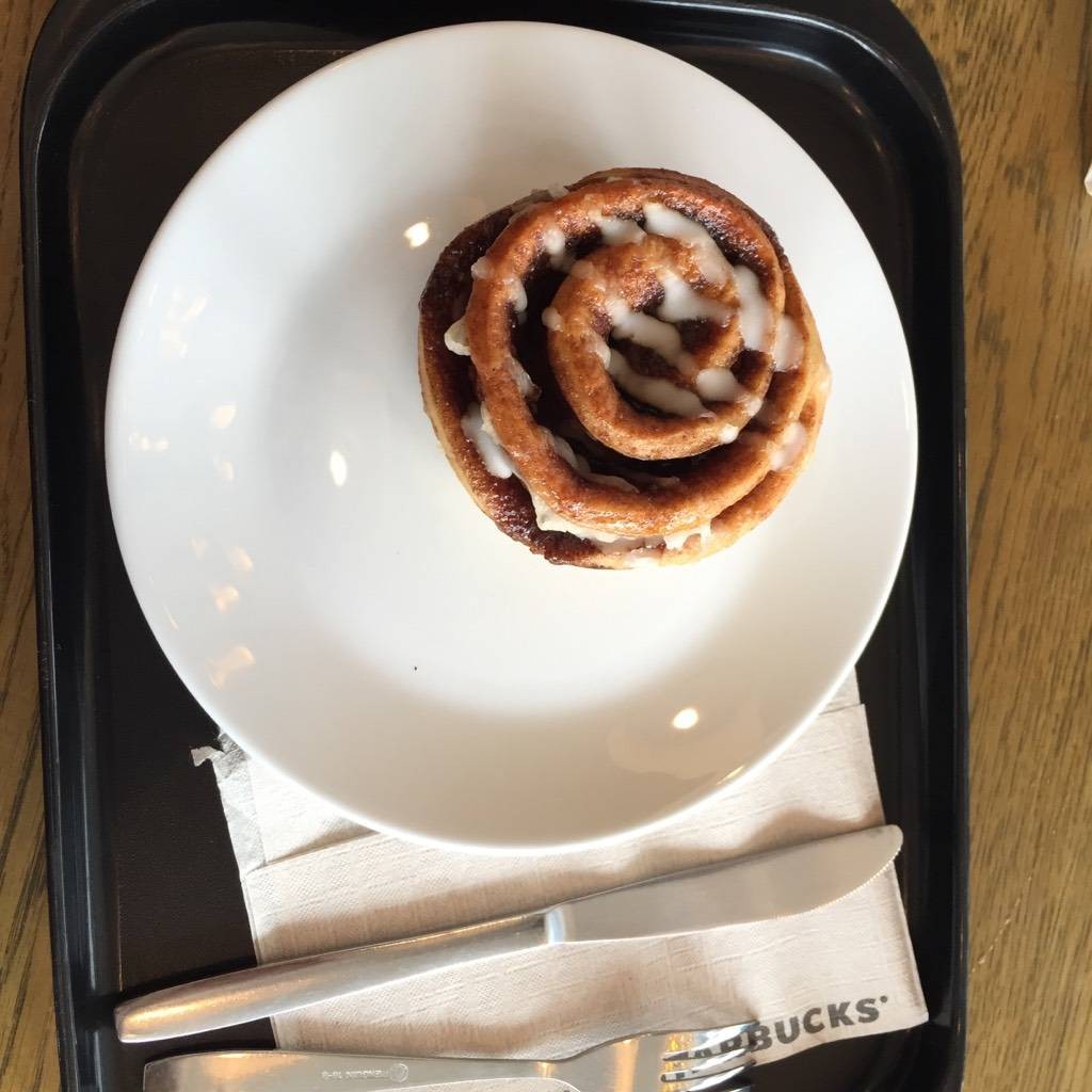 รีวิว Starbucks Robinson Silom - ร้านที่ให้ฟีลเสมือนบ้านตัวเอง - Wongnai