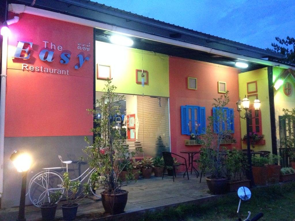 รีวิว The Easy restaurant - ไอติมหม้อไฟทรงเครื่อง