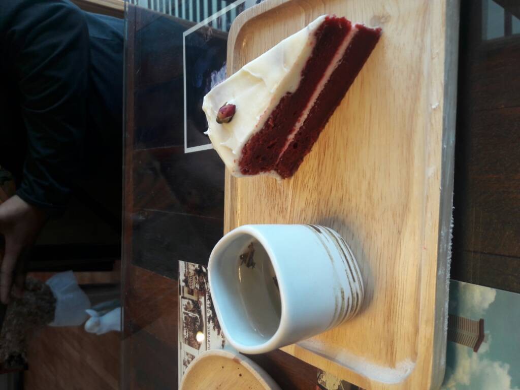 รีวิว 4Kups : Mueng พระยาสัจจา - เค้กฟินมาก พูดเลย