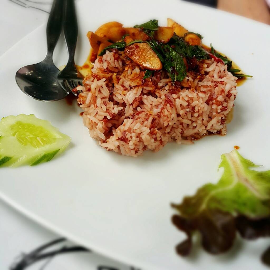 รีวิว Loving Hut ปากช่อง - อาหารเจต้องร้านนี้