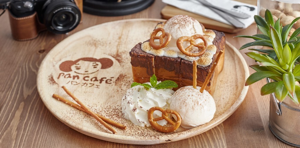 อยากโดนของหวานสไตล์ญี่ปุ่นเด็ดๆทั้งร้อนทั้งเย็น ต้องที่ร้าน...Pan Cafe ...
