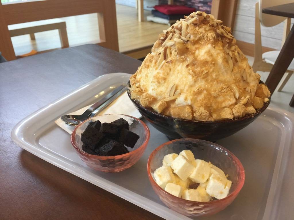 รีวิว Ok Bing Sul - ใหญ่มาก พนักงานน่ารัก แต่บราวนี่กลิ่นงงๆ