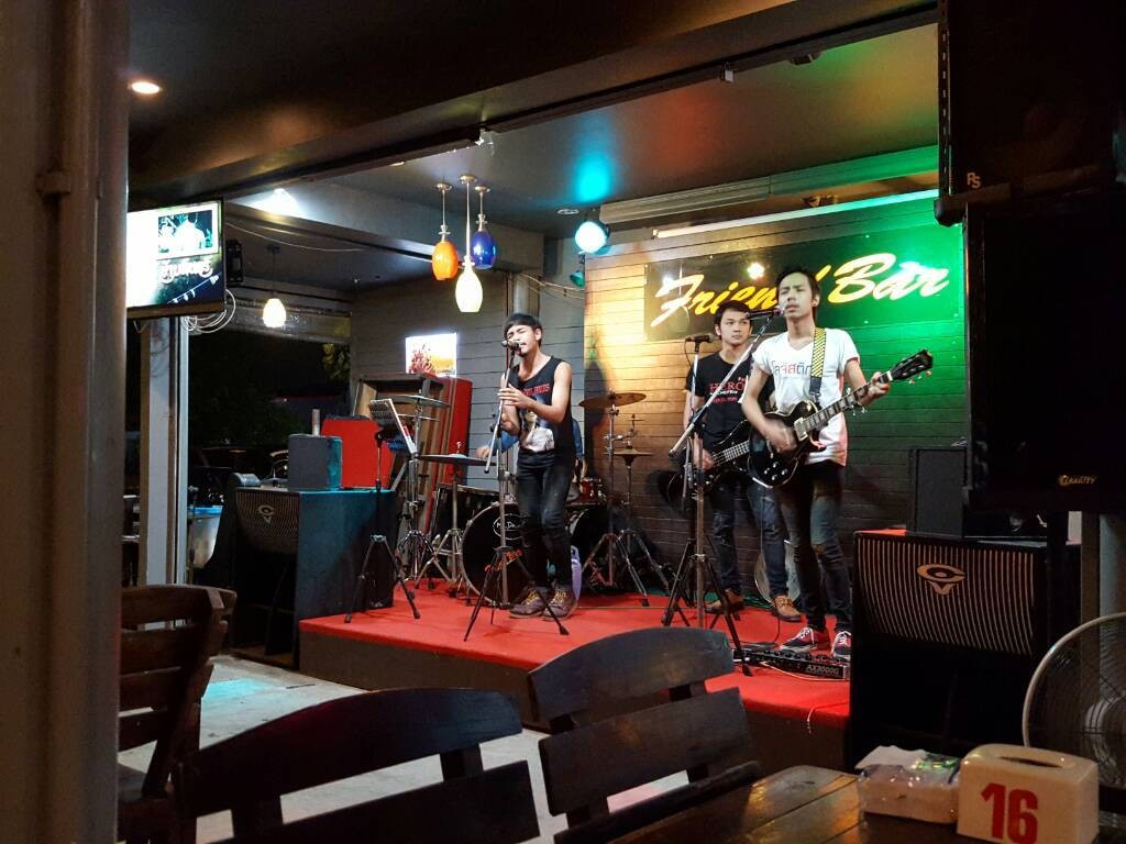 รูป Friend Bar