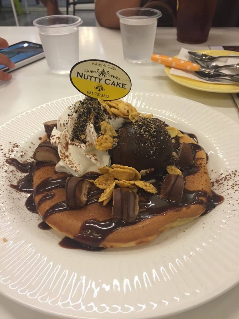รีวิว Nutty Cake Cafe - ห้ามพลาดเลยค่ะ😘😘😘