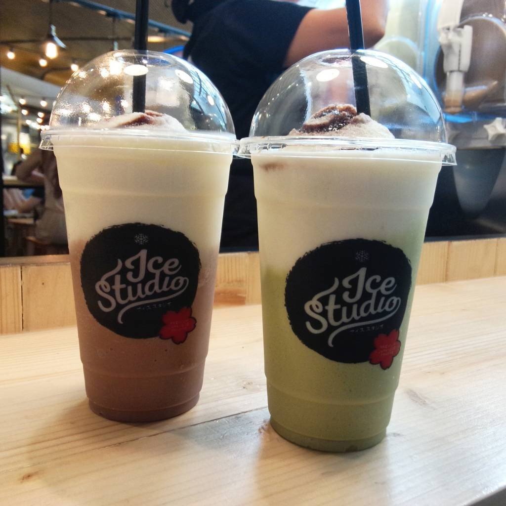 รีวิว Ice Studio ลาดพร้าว - นมปั่นไม่ผสมน้ำแข็ง ละมุนลิ้นมากค่ะ