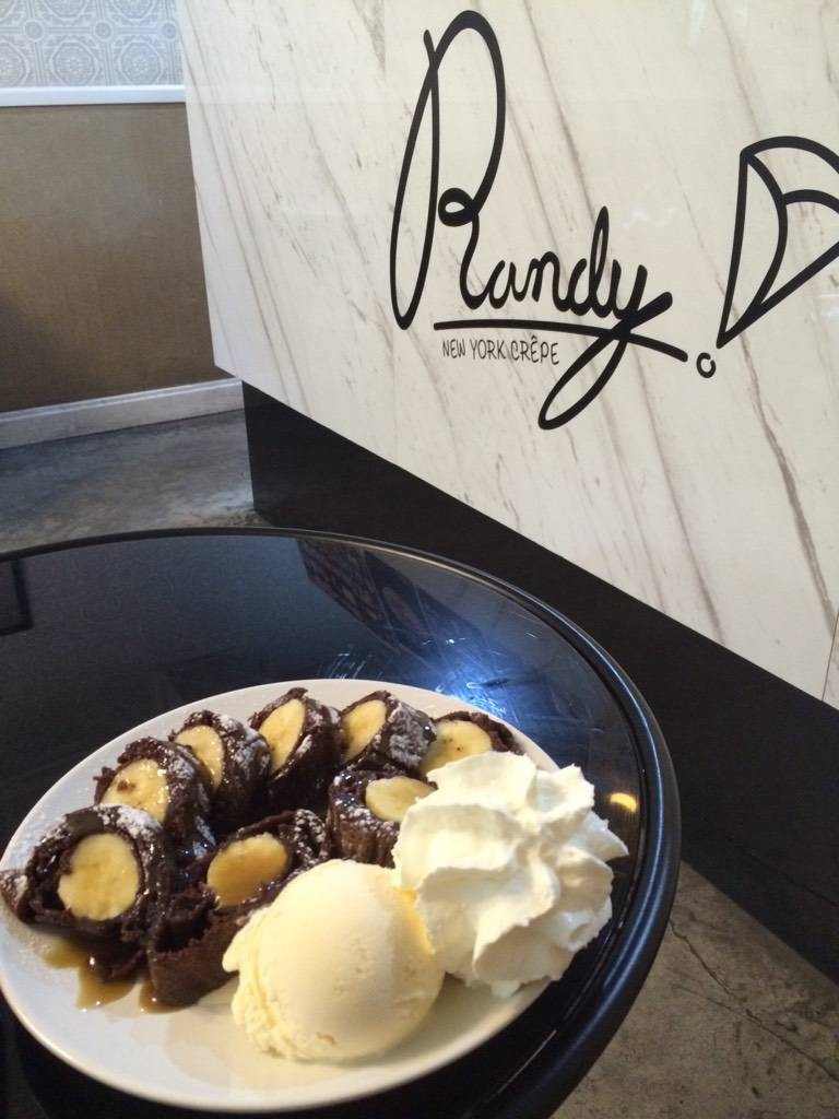 รีวิว Randy แรนดี้ หอการค้า - ร้านนี้อยู่ย่าน ม หอการค้าค่ะ - Wongnai