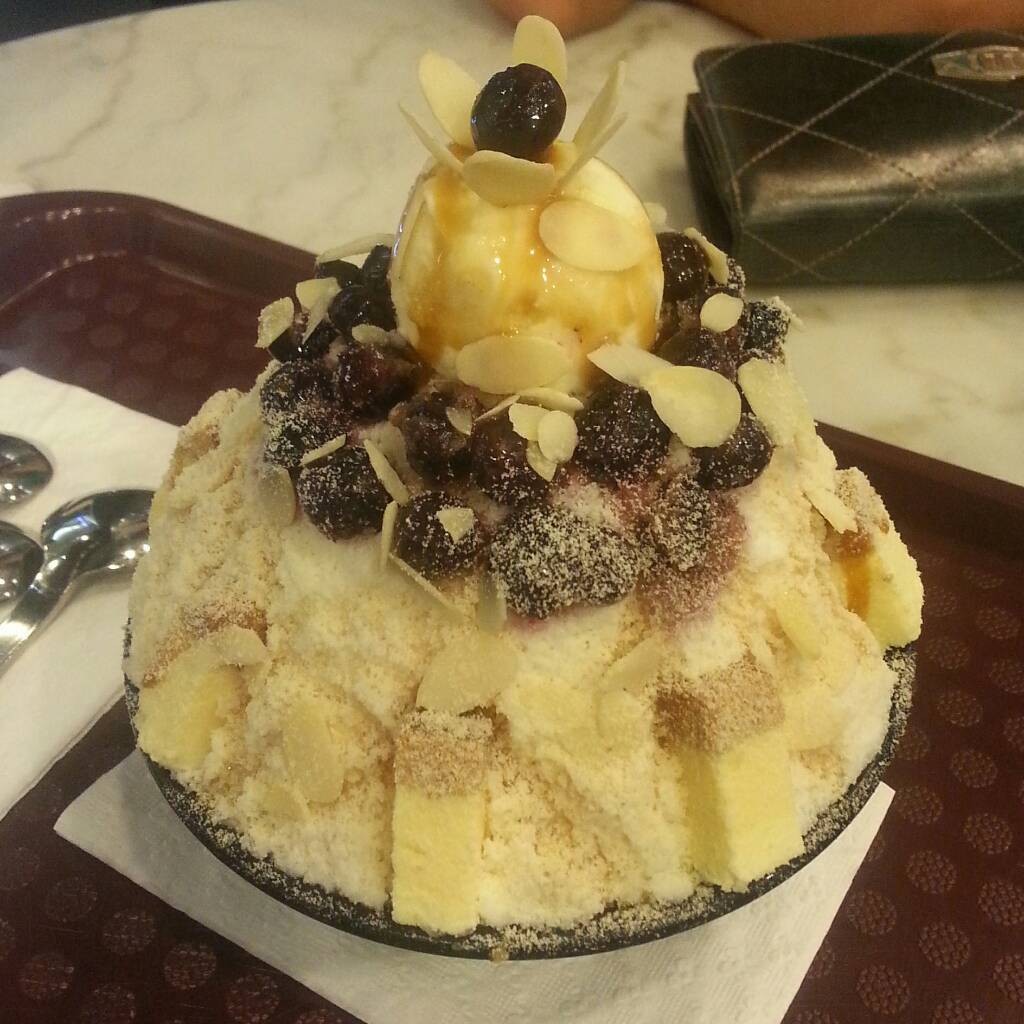 รีวิว SNOW TREE Korean Dessert Cafe Esplanade - ไม่น่าสั่งรสนี้ไปเลย 😑😑 ...