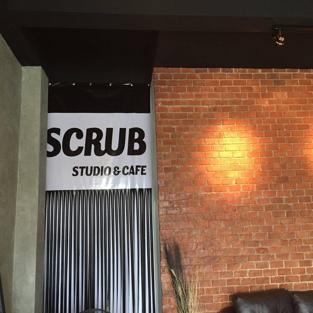รีวิว Scrub Studio&cafe - เข้มข้น บรรยากาศดี