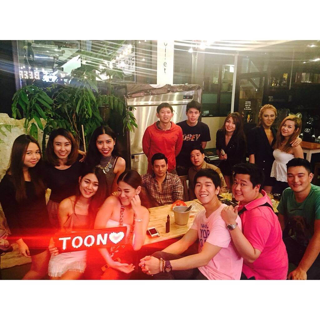 รีวิว Otter Bar ทองหล่อ - อาหารอร่อยสดมากกกก บรรยากาศดี อวววว good ...