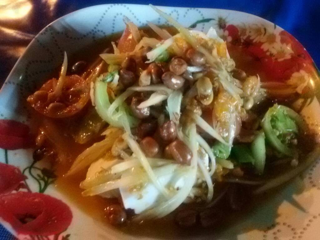 รูป ร้านลาบพี่น้อย Lab Pnoi