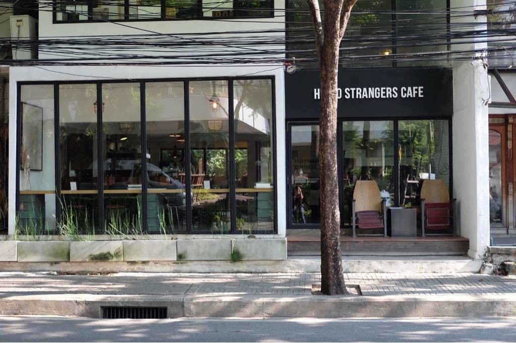 รีวิว HELLO STRANGERS CAFE - Hello strangers!!