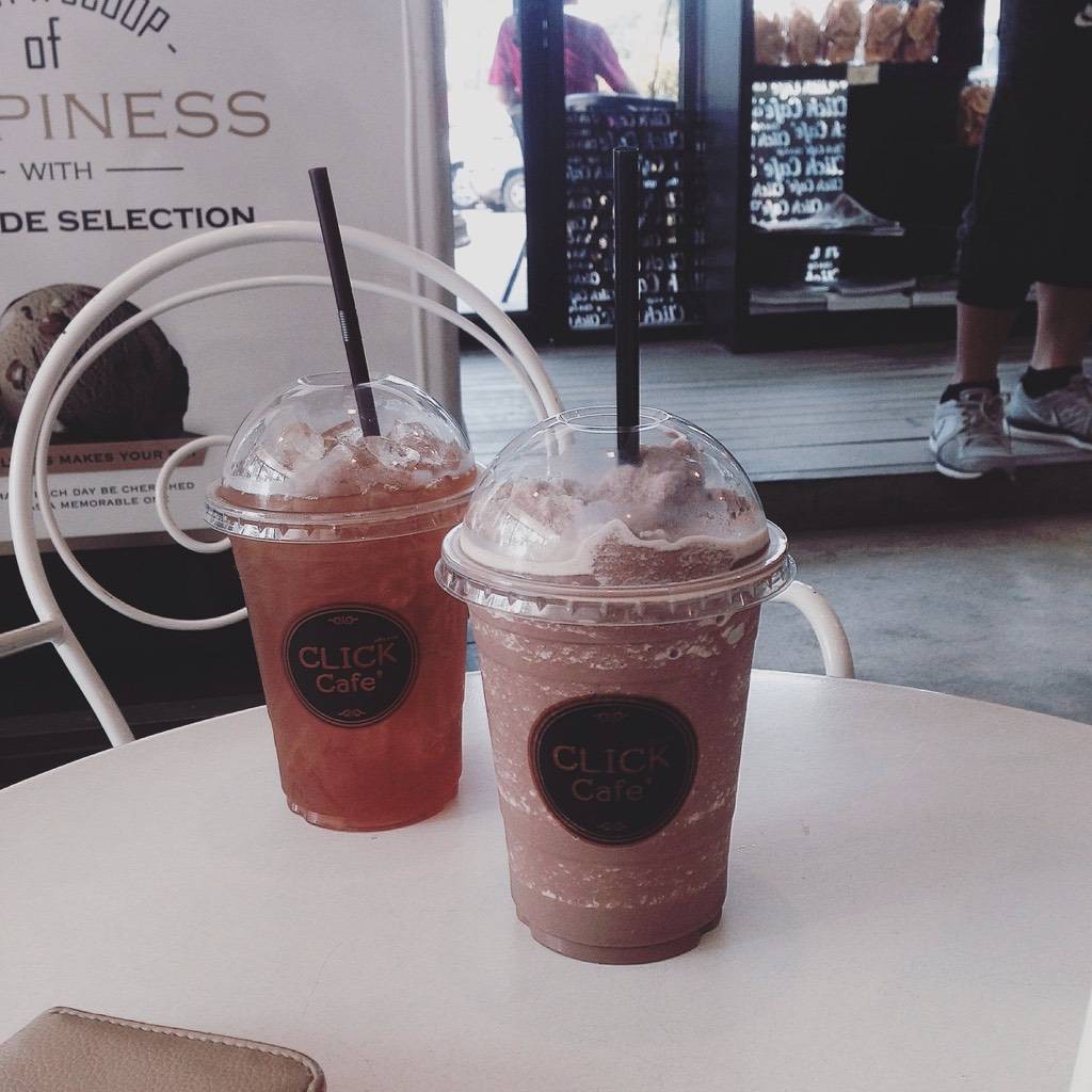 รีวิว Click Cafe' - ร้านนั่งชิลๆ ริมหาดบางแสน