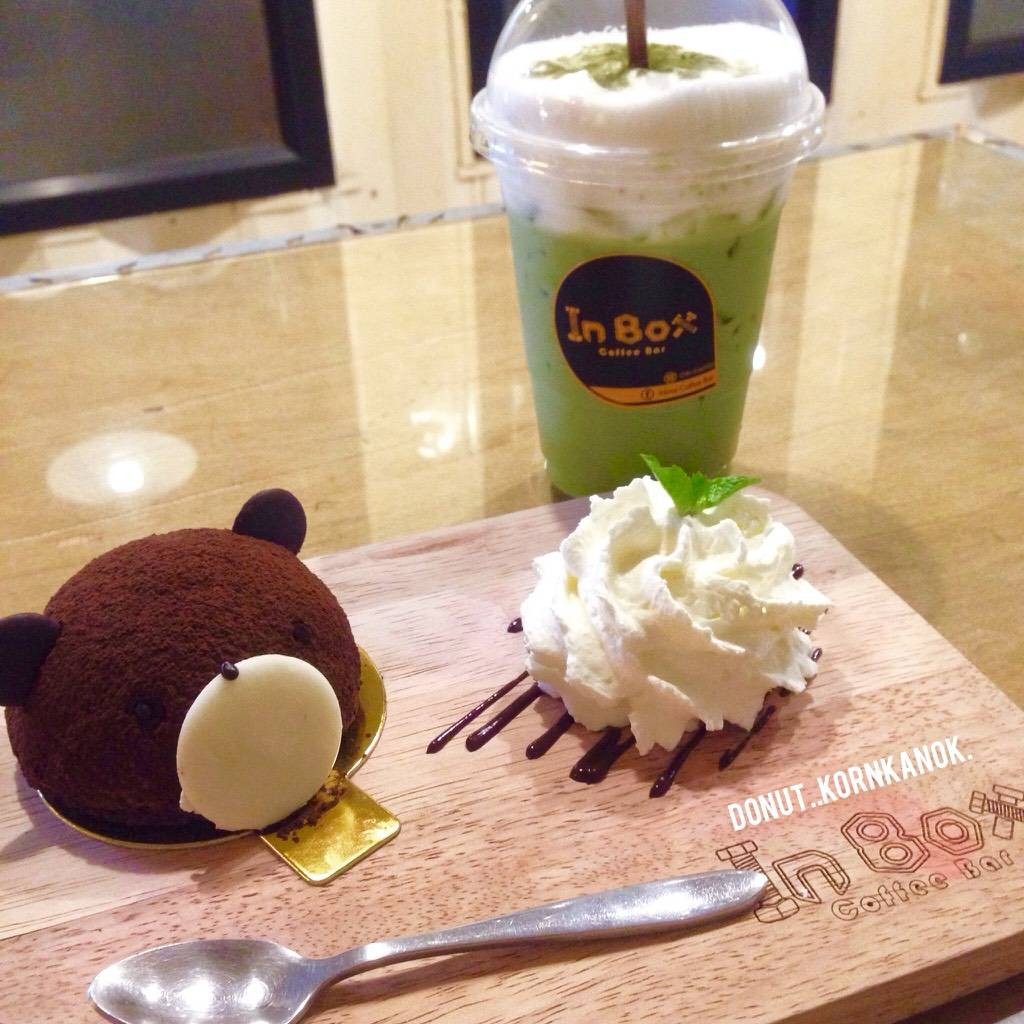 รีวิว Inbox Coffee Bar - ชิวๆกับเครื่องดื่ม และขนมเค้ก