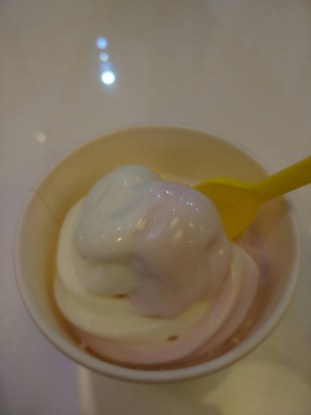 รีวิว Yoomoo frozen yogurt สยามพารากอน - ไอติมโยเกิร์ตราคาโหด - Wongnai