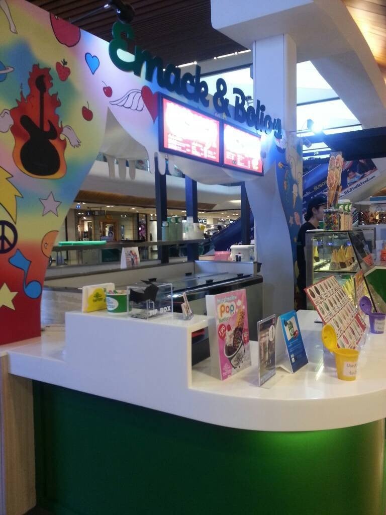 รีวิว Emack and Bolio's Central Ladprao - แค่เพียงเปลี่ยนโคน ความอร่อย ...