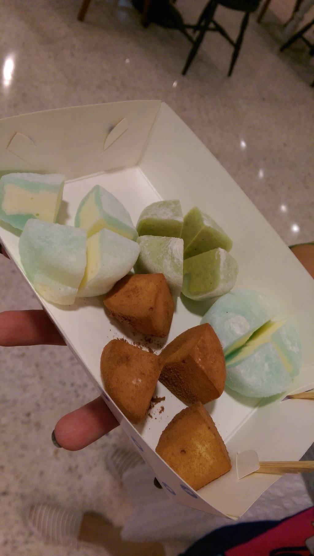 รีวิว Kane Mochi Central World - โมจิหนึบๆไอติมนุ่มๆ - Wongnai