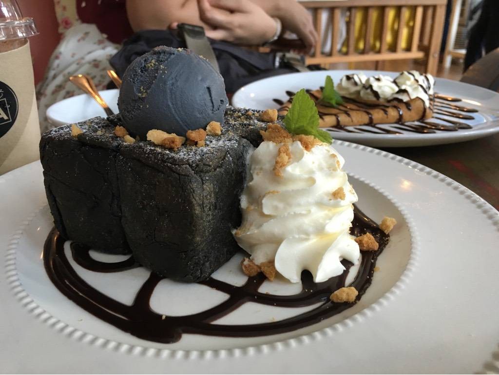 รีวิว Bitter*Sweet homemade ice cream นครสวรรค์ - ดูแลประทับใจมาก