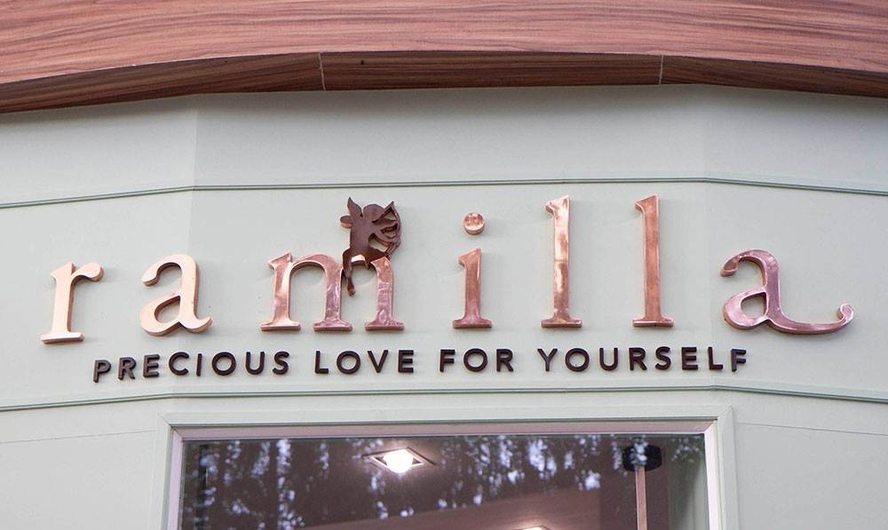 รีวิว Ramilla - แว็กซ์ฮอลลีวู้ดครั้งแรกที่นี่ ติดใจเลย - Wongnai