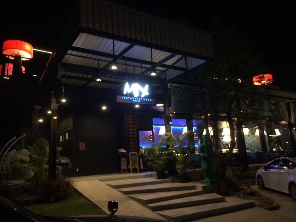รีวิว Mix Restaurant and Bar นครราชสีมา - โอเค บรรยากาศดี มีดนตรีสด ...