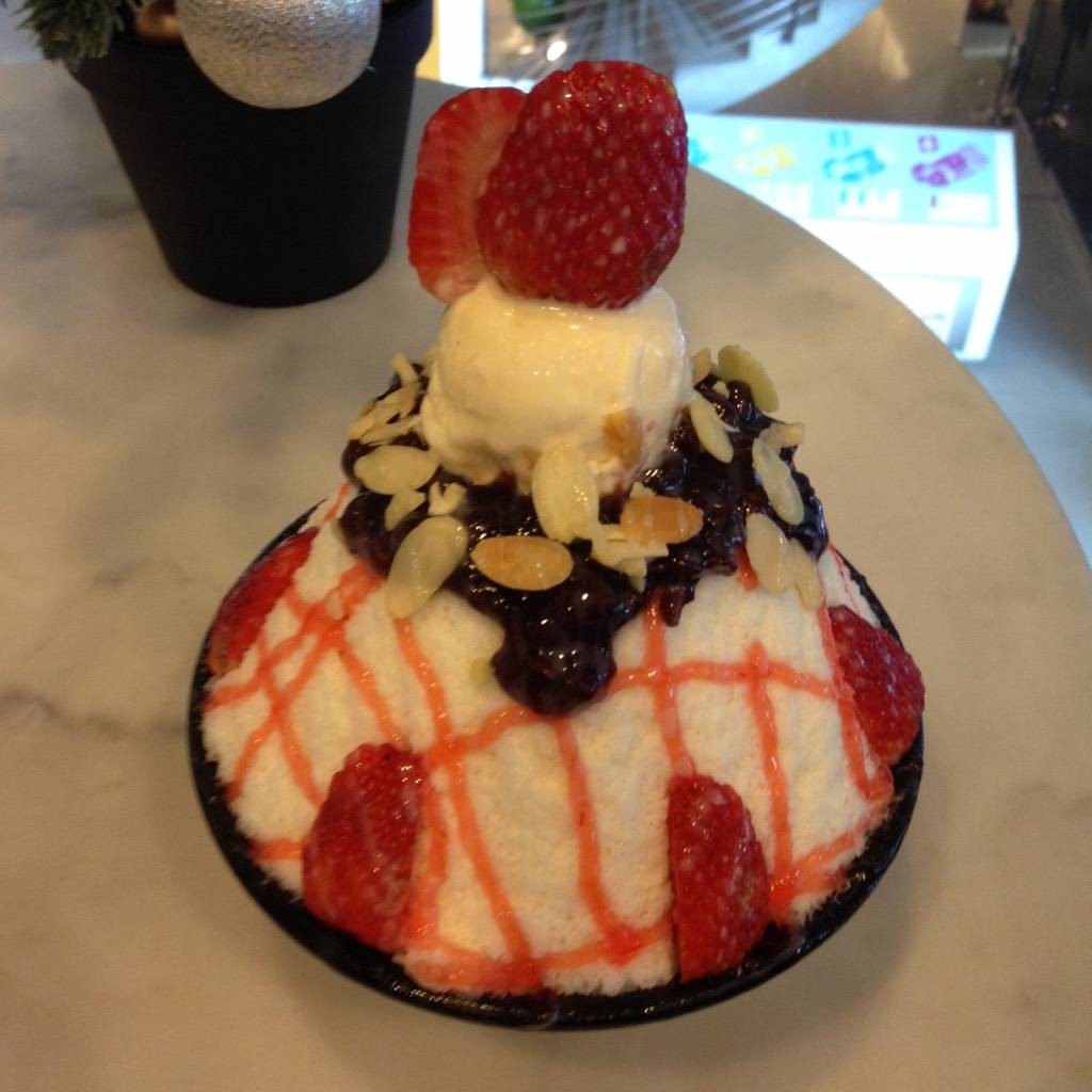 รีวิว SNOW TREE Korean Dessert Cafe Esplanade - สาวกบิงซูห้ามพลาด อีก ...