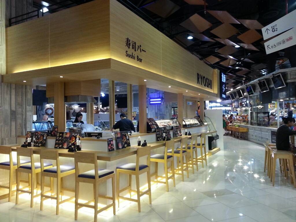 รีวิว Ryoshi Sushi เกตเวย์ เอกมัย - ซูชิบาร์ Ryoshi Sushi