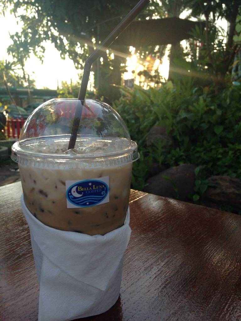 ร้าน Bella Luna Coffee | รีวิวร้านอาหาร