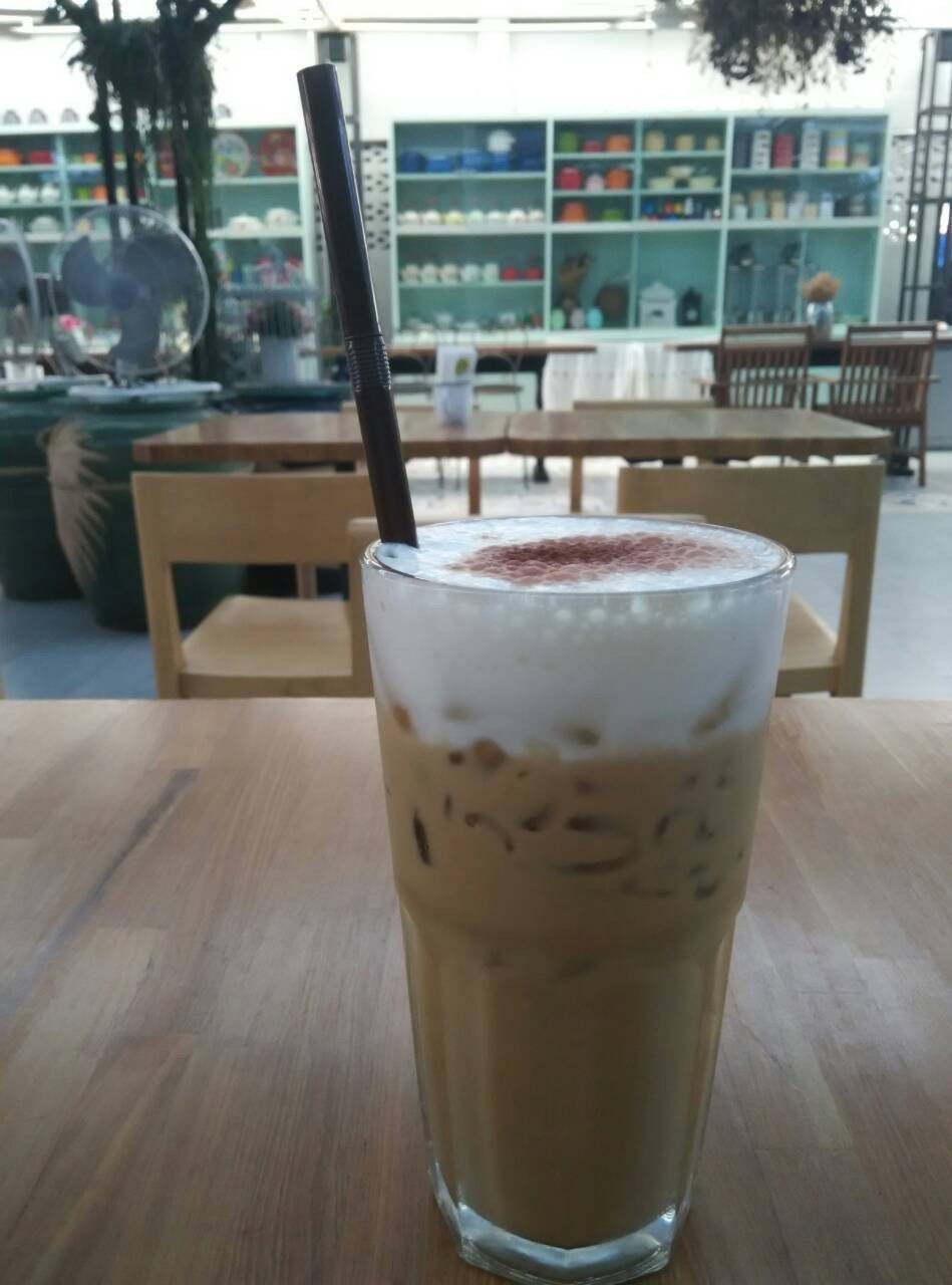 รีวิว Tree Tales Cafe พัทยา นาเกลือ - รสชาดโดดแบบโดนๆ