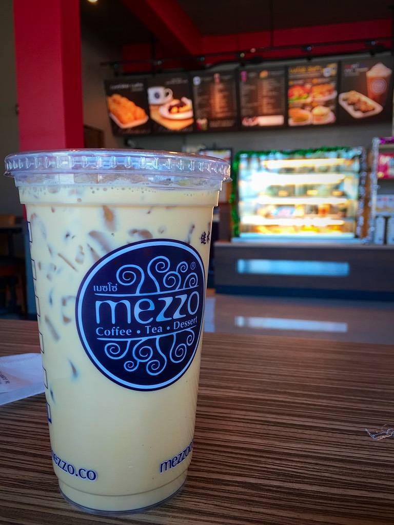 รีวิว Mezzo Coffee เดอะ พอยต์ รังสิต คลอง 4 - สาขานี้ WiFi แรงดี ร้าน ...