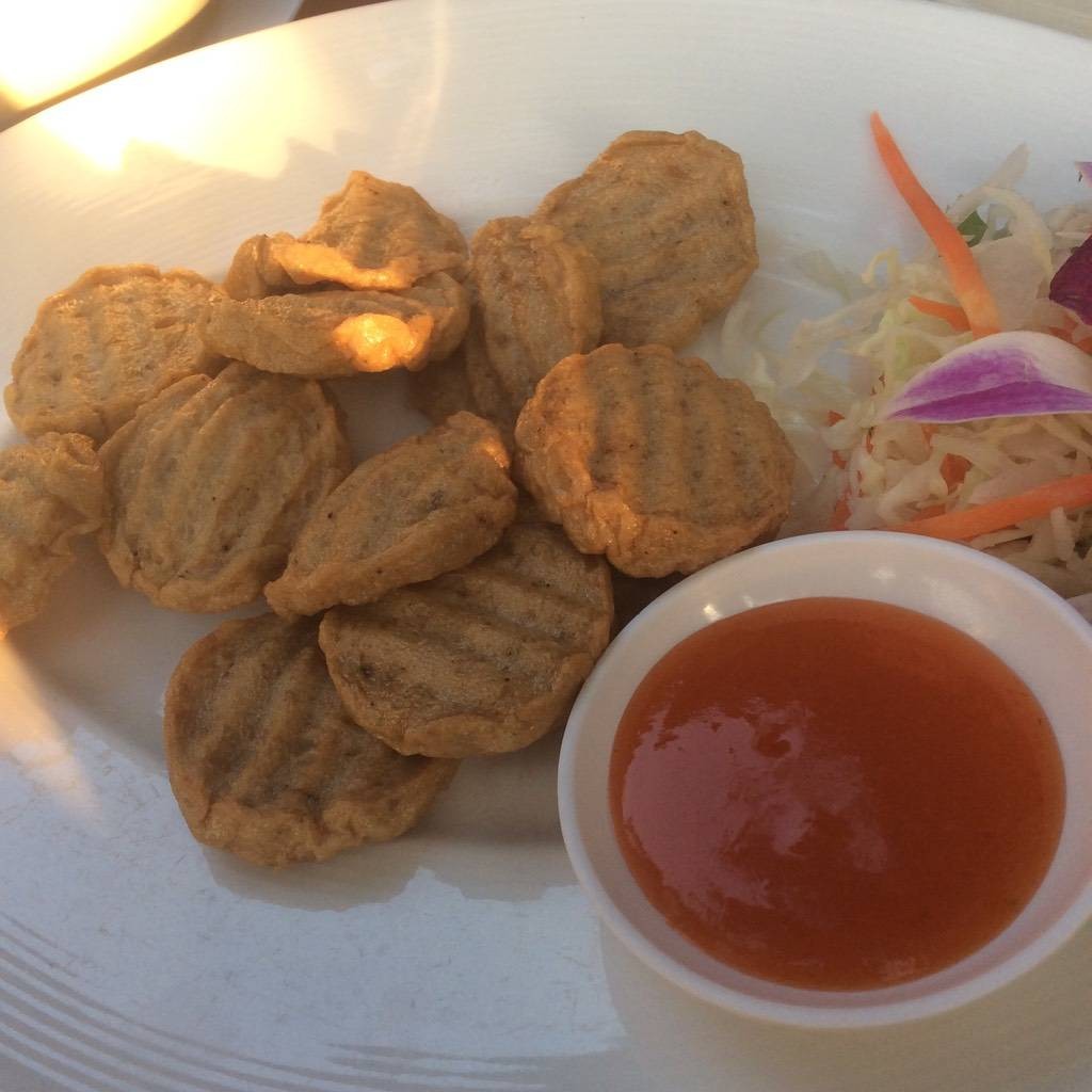 รีวิว เขยเจียงใหม่ อาหารเหนือ สาขาสันติธรรม - ชิวๆ ริมน้ำปิง