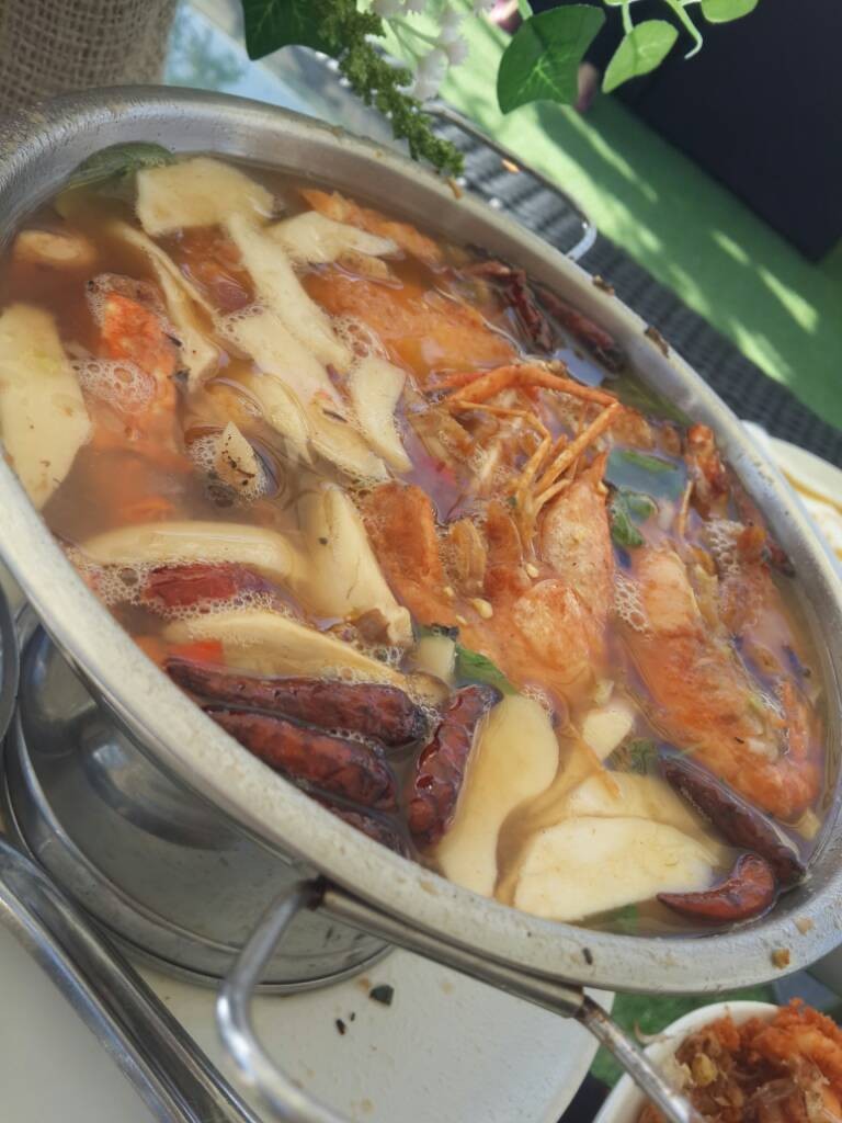 รีวิว Coco One Restaurant - COCO ONE BEACH.