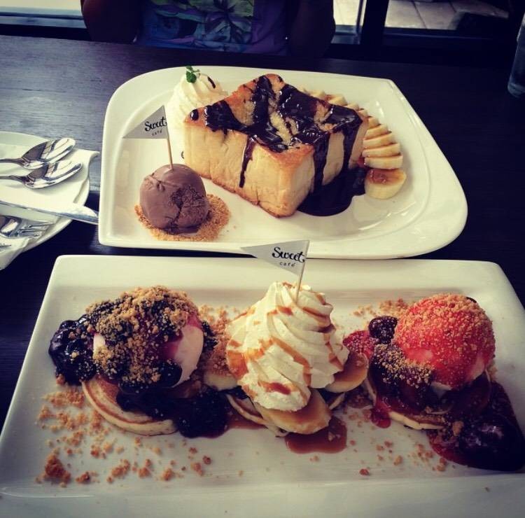 รีวิว Sweet Café - บรรยากาศดี หาที่จอดรถยากนิดนึง
