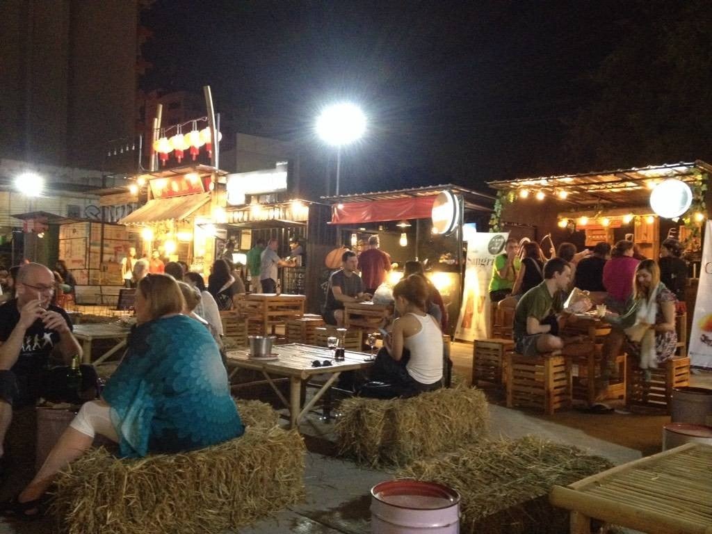 เพลินฤดี ไนท์ มาร์เก็ต (เพลินฤดี) - รีวิวสถานที่ท่องเที่ยว