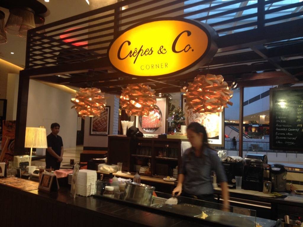 รีวิว Crepes & Co. Corner เซนทรัล เวิลด์ - มีทั้งเครปคาวและเครปหวาน