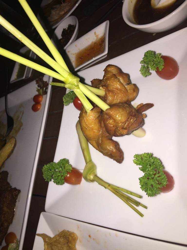 รีวิว Loft Restaurant & Bar - ร้านอาหารอร่อยบรรยากาศดีริมแม่น้ำแคว
