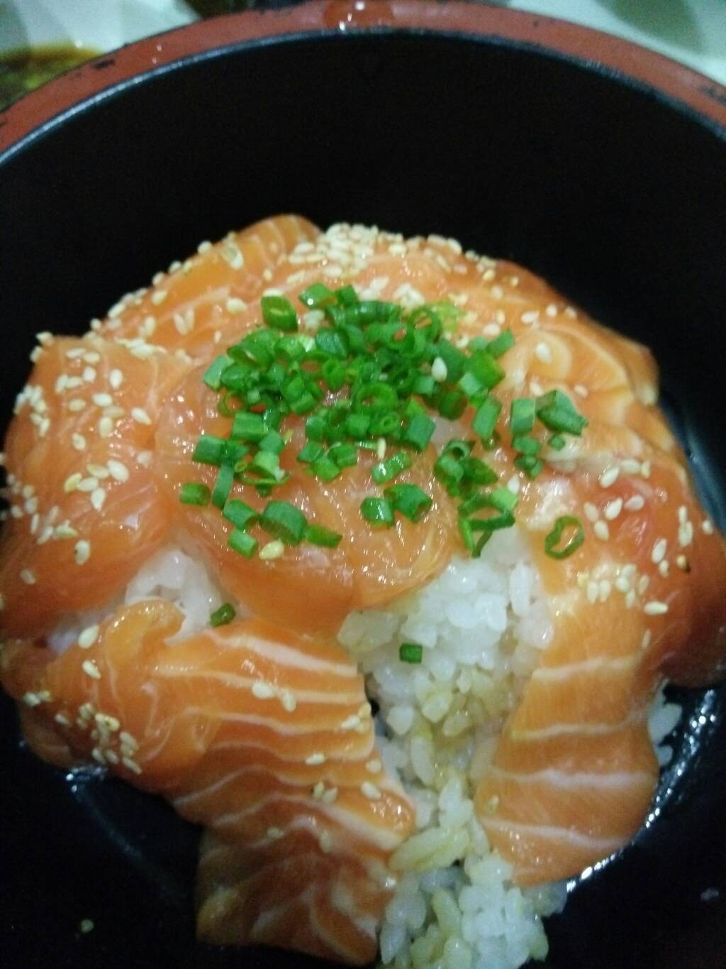 รีวิว Kobune Central World - ข้าวหน้าปลาแซลม่อนด้ง น้ำซุป