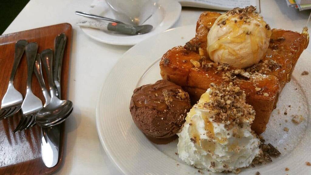 รีวิว Dessert Cafe - Toast ดีงาม