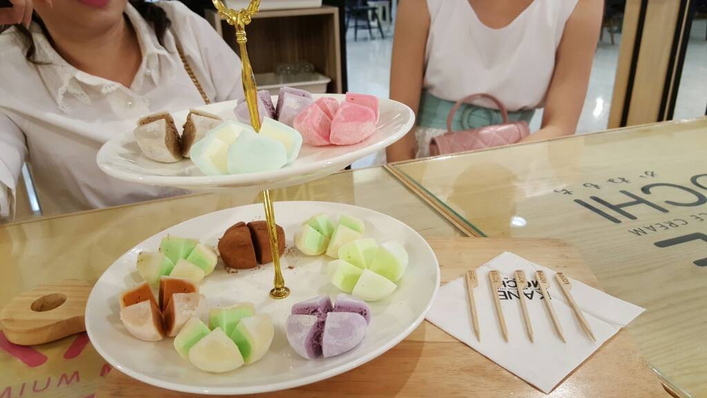 รีวิว Kane Mochi Central World - นุ่ม เหนียว หอม เย็น รสชาดดี