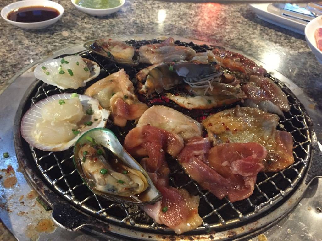 รวม หมู กุ้ง หอยเชลล์ฮอกไกโด หอยแมลงภู่นิวซีแลนด์ ร้าน Mr.grill Yakiniku บางใหญไนท์บาร์ซ่า - Wongnai