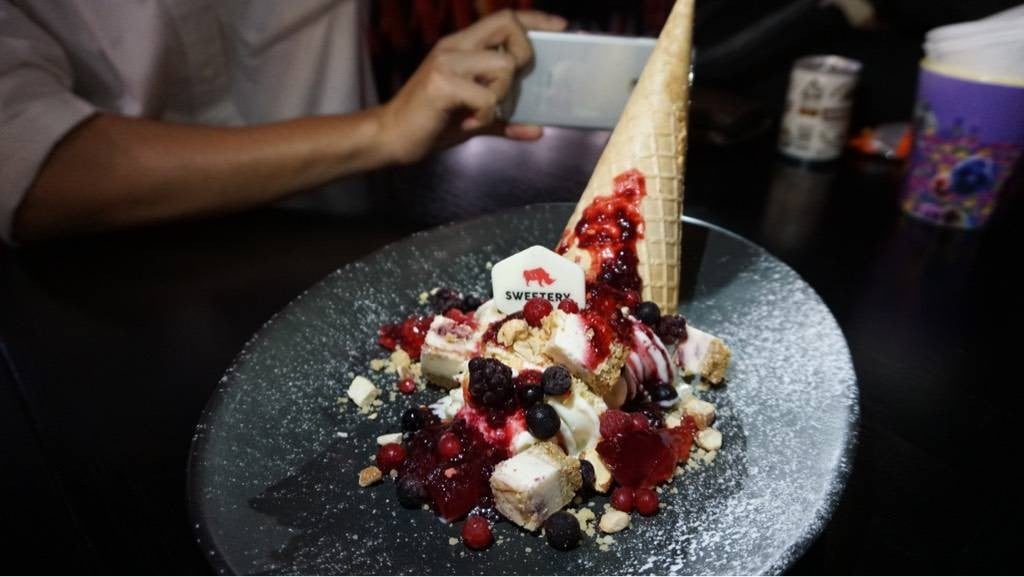 รีวิว Sweetery The Taste Thonglor - sweet light delicious and perfect ...