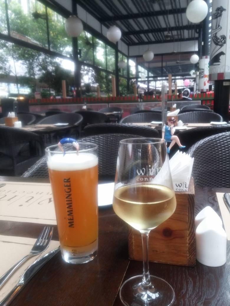 รีวิว Wine Connection Bar & Bistro Cuppage Terrace - อาหารอร่อย นั่ง ...