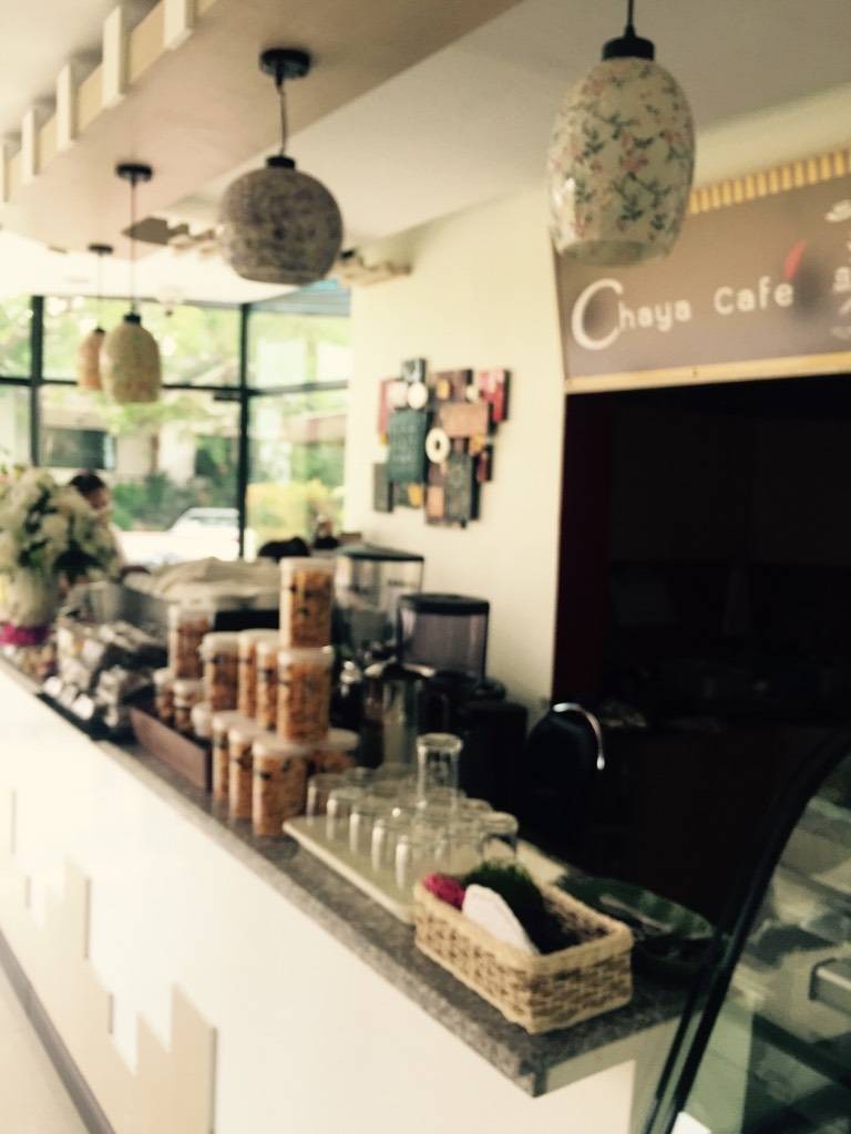 รีวิว Chaya Cafe ชาญ่า คาเฟ่ - ร้านกาแฟวิวทุ่งนา บรรยากาศสบายๆ ด้านในมี ...