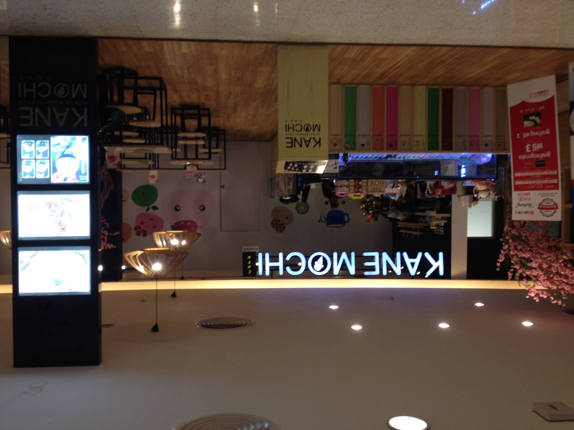 รีวิว Kane Mochi Central World - ร้านตกแต่งน่ารัก มีไอเดียการนำเสนอสินค้าที่ดี