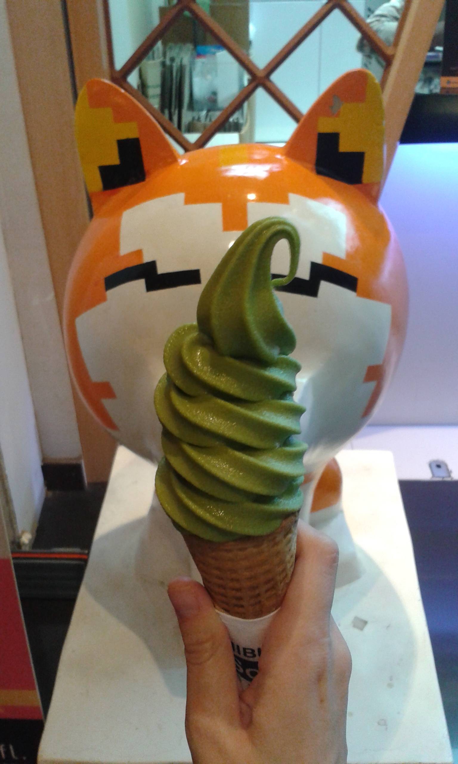 รีวิว Shibuya Soft เดอะมอลล์ ท่าพระ - ซอฟต์ครีมชาเขียวน้องหมาแปดบิต ถูก ...